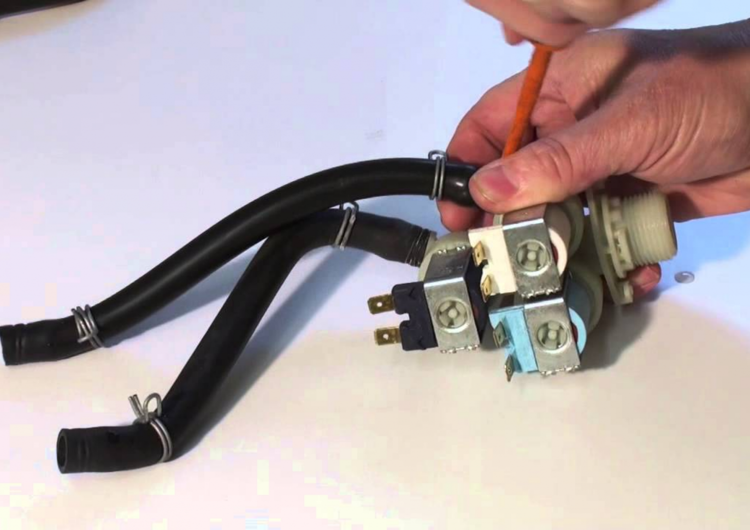 Electrolux Washer Code E35 - easy Troubleshooting Guide - How To Fix It