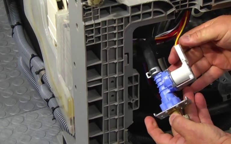 LG Dishwasher Not Cleaning Dishes? 4 easy fixes