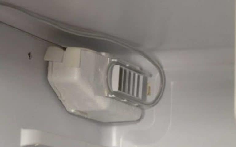 FRIGIDAIRE Refrigerator - Not Cooling But Freezer Fine. How To Troubleshoot It? - How To Fix It